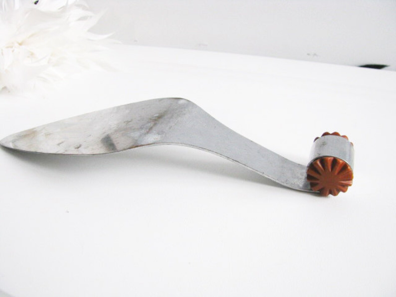 Vintage CHASE Chrome and Bakelite Cake Pie Server - Etsy