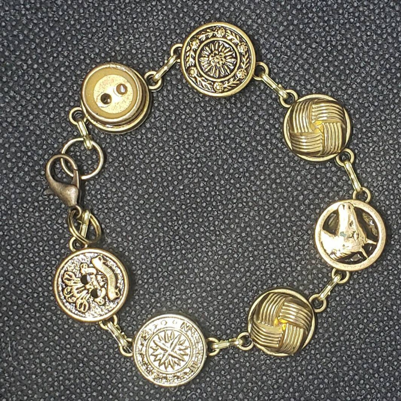 Vintage Button Bracelet, Button Jewelry, Button Bracelet, Mixed Button ...