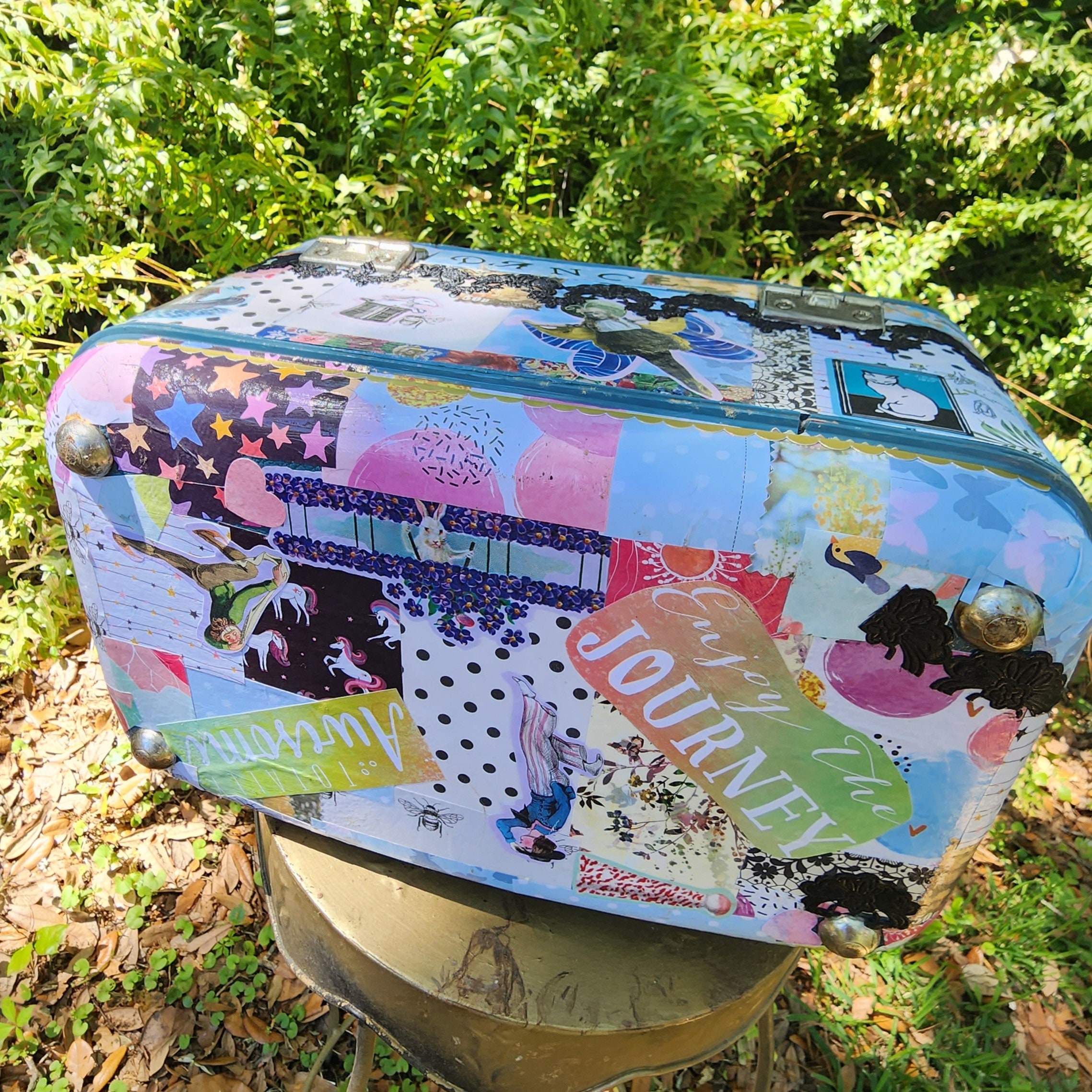 Upcycled Vintage Train Case - Etsy