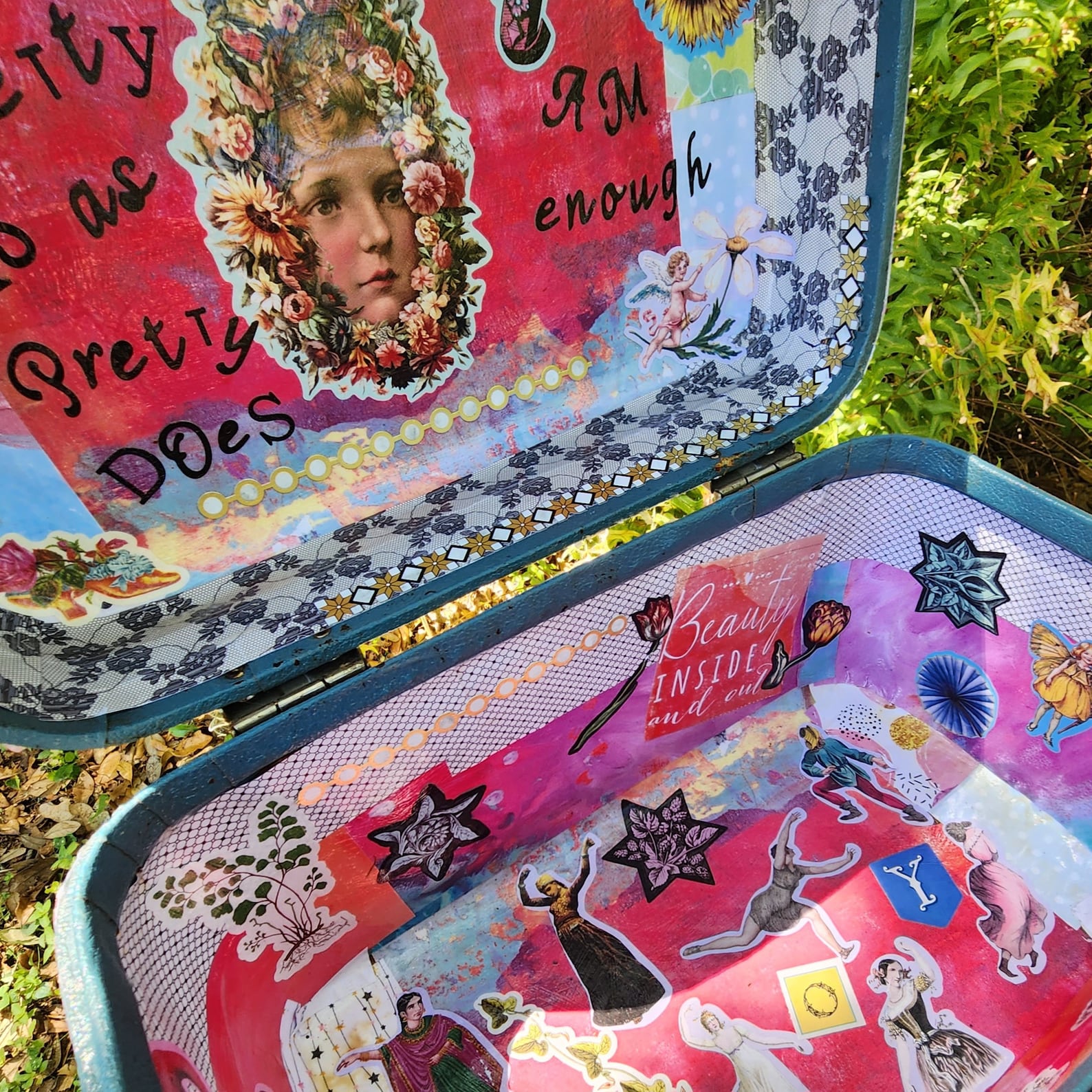 Upcycled Vintage Train Case - Etsy