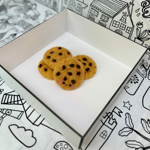 Chocolate Chip Cookie Magnet | Felt Cookie Kitchen Magnet | Handmade ...