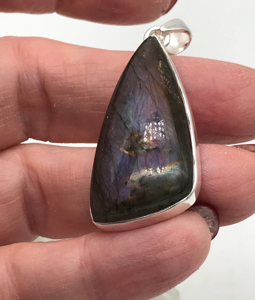CLEARANCE Purple Spectrolite Labradorite Pendant - Etsy