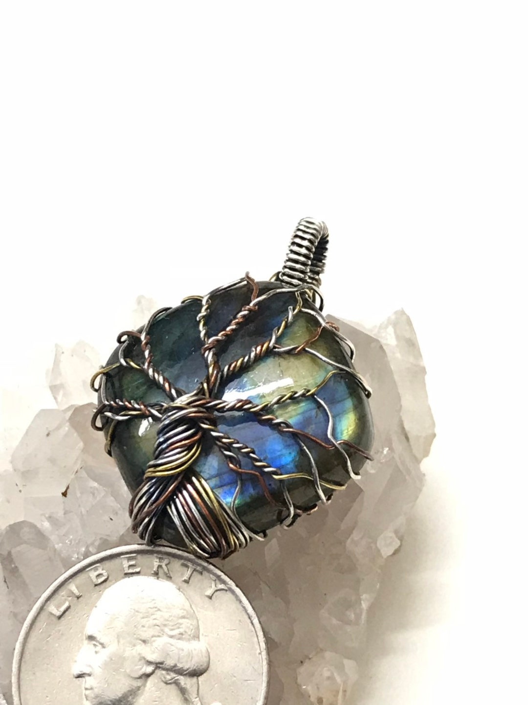 Beautiful Labradorite Tree of Life Pendant - Etsy
