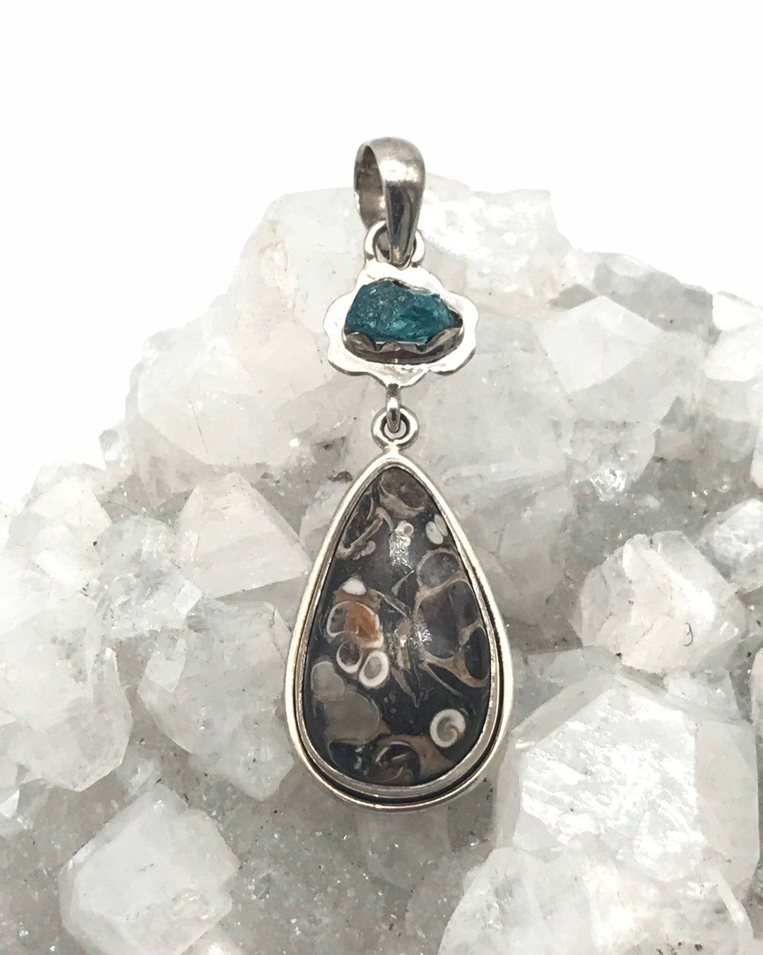 Turtella Jasper and Neon Blue Apatite Pendant - Etsy