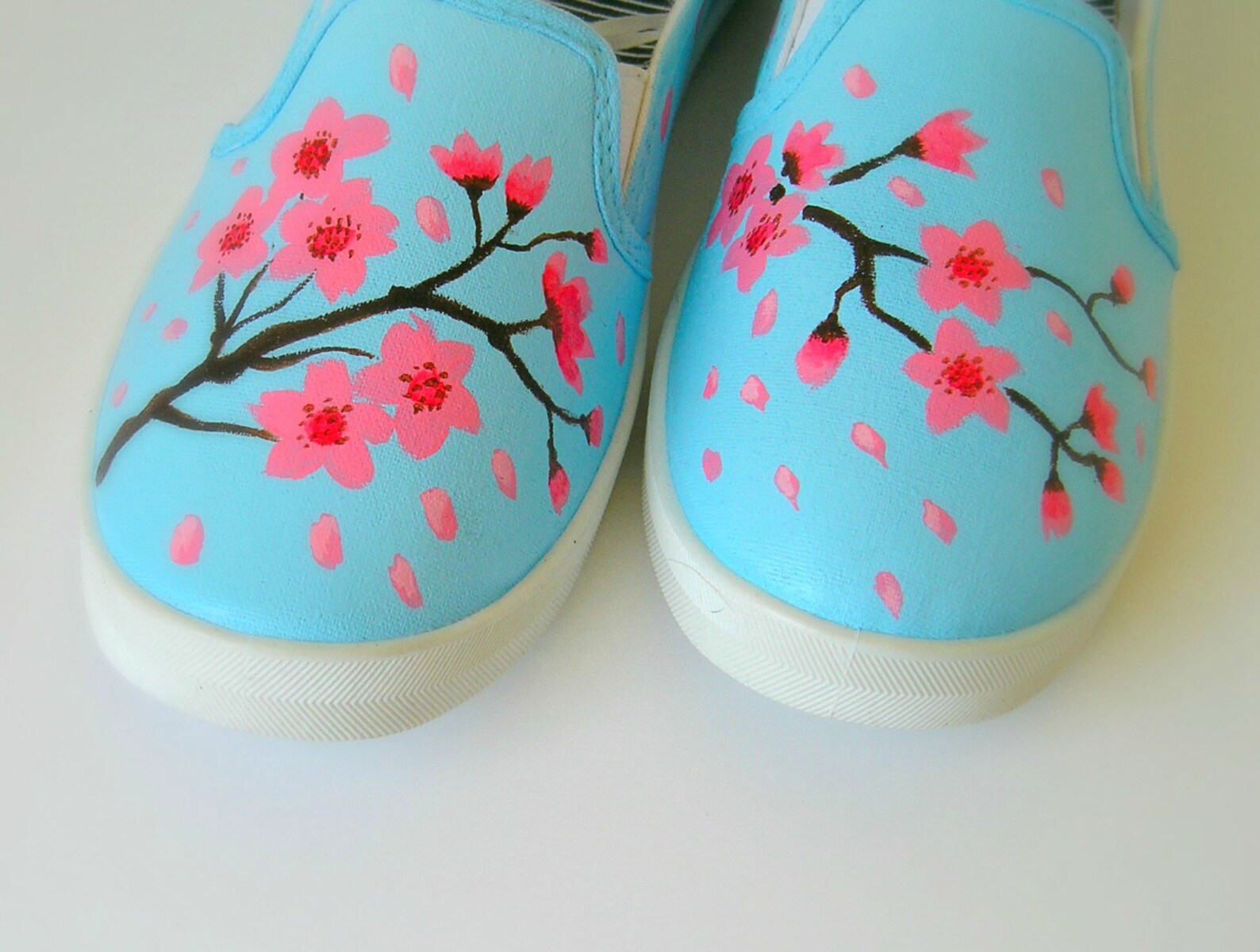 Hand-painted Cherry Blossom Shoes: Sakura Sneakers - Etsy