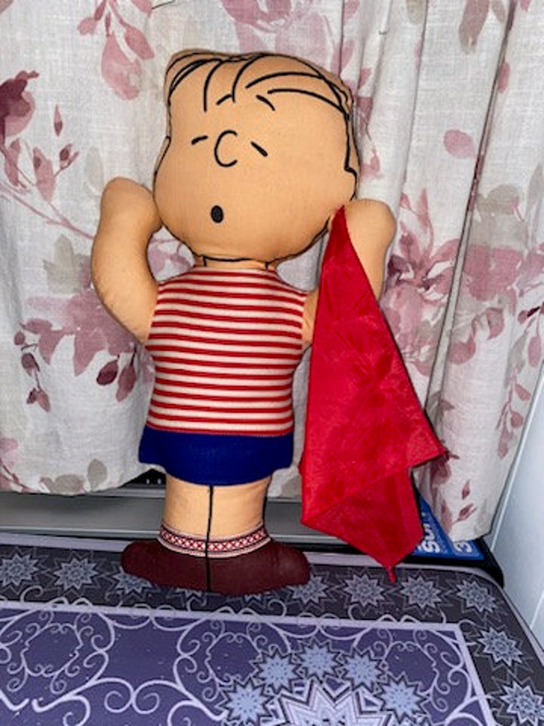 Vintage Peanuts Linus Doll Plush Rag Red Blanket Bed Decor Pillow VGC ...