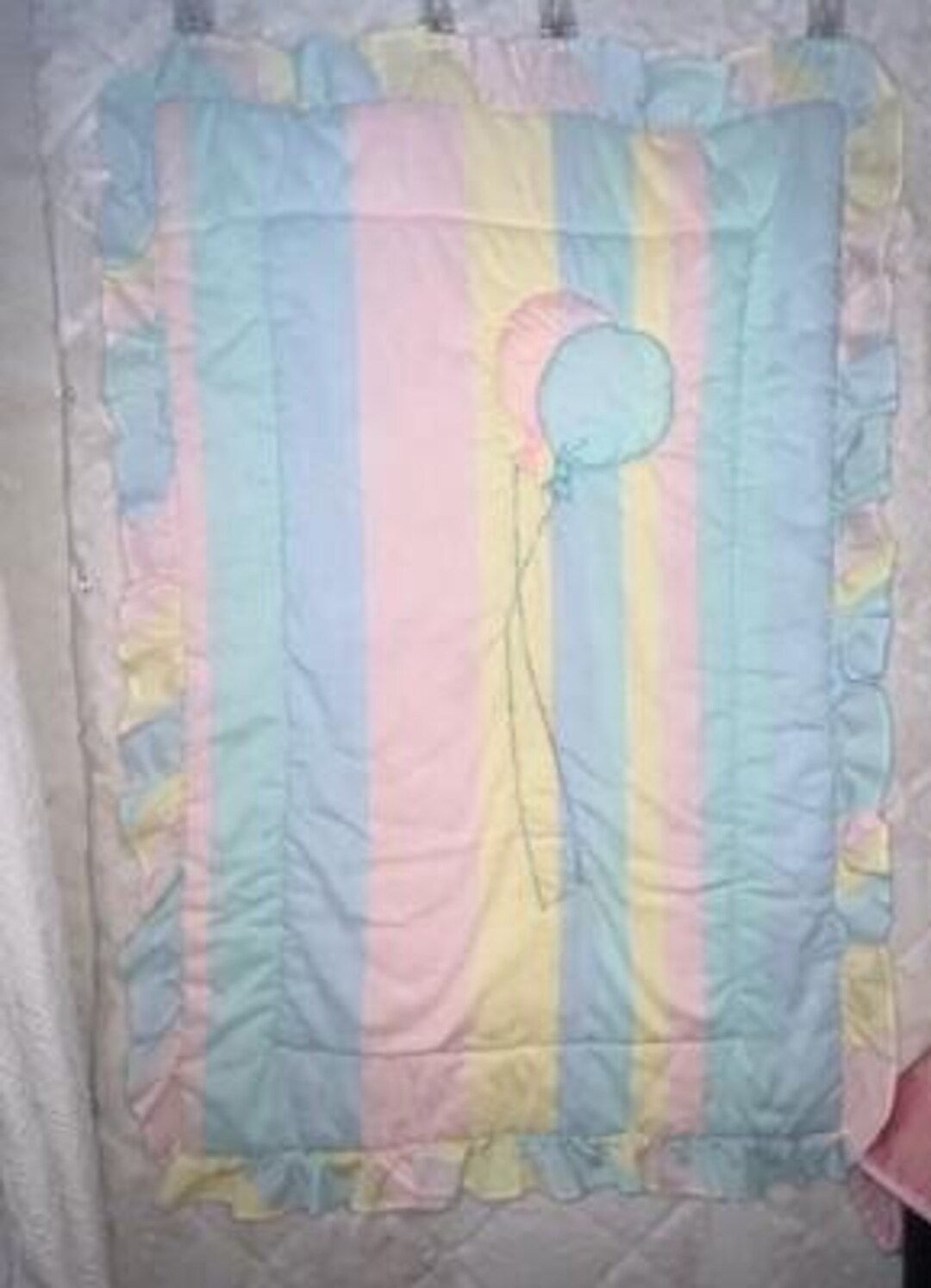 Vintage Baby Blanket Ruffles Pastel Balloon Quilt Small Teal Pink ...