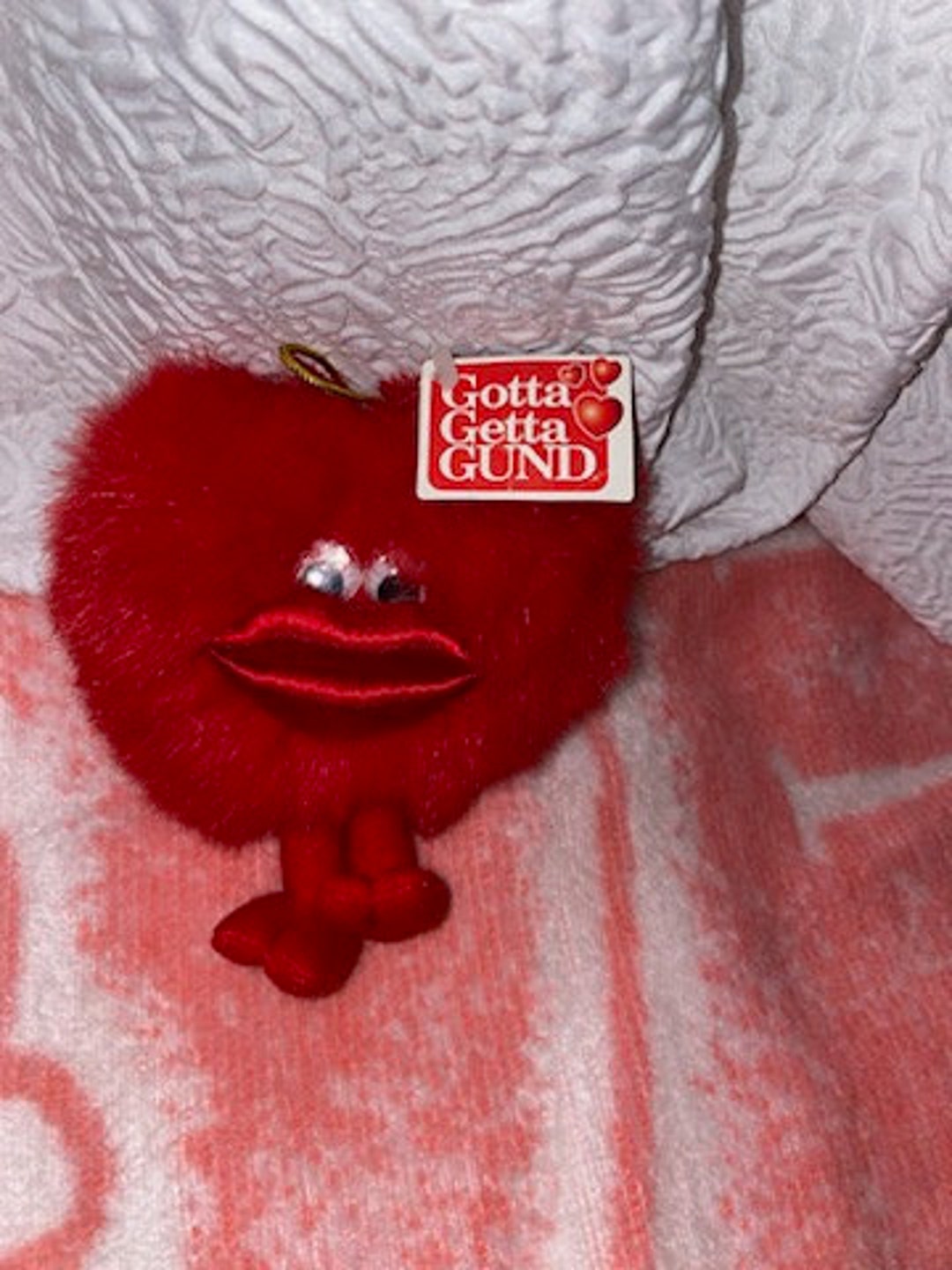 Vintage Gund Heart Plush Red 3D Satin Silky Lips Googly Eyes Furry 5 ...