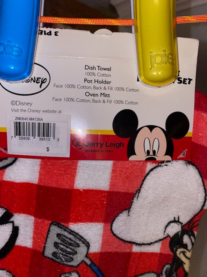 Vintage Disney Kitchen Towel Set Oven Mitt Pot Holder Goofy King of the ...