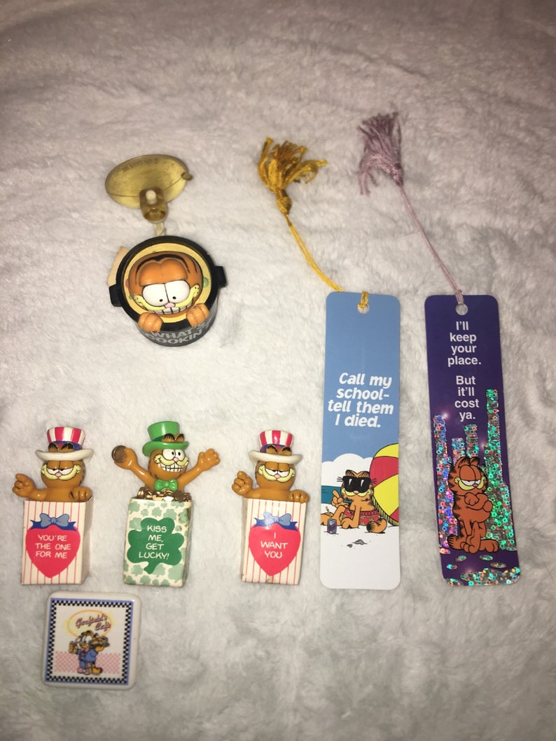 Vintage Garfield Lot Magnet Suction Bookmarks Baby Toys Scissors Fridge ...
