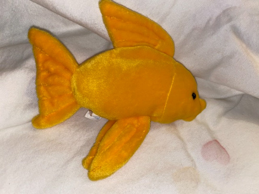 Vintage GAF Fish Plush Beanbag Fancy Goldfish Possibly 7" Darker Yellow ...