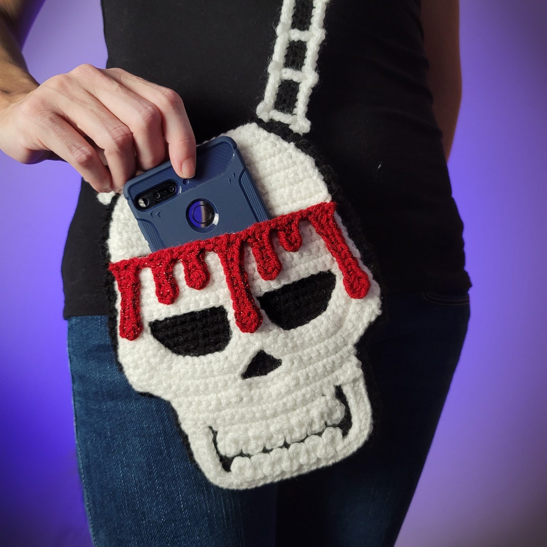 Bleeding Skull Purse Crochet Pattern Halloween Bag Crochet Tutorial ...