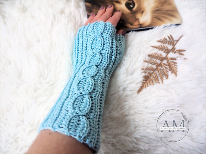 CROCHET PATTERN Thin Cables Knit-look Fingerless Gloves - Etsy