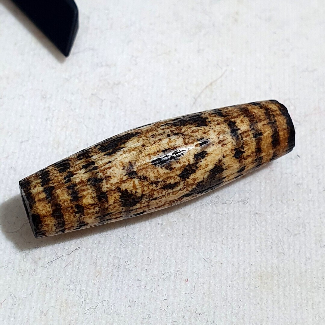 Antique Indo Tibetan Samon Pyu Pumtek 3 Eyes Bead 'dzi-like' Tube Pmt ...