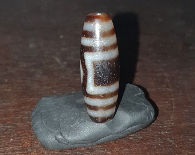 Tibetan Old Agate Dzi Bead ‘ 2 Eyes ’ Circle & Square Totem Amulet ...