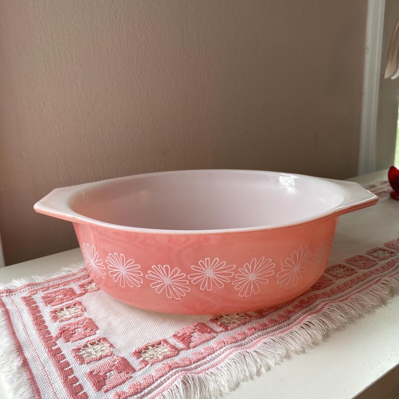 Pink Daisy Vintage Pyrex Casserole Dish - Etsy