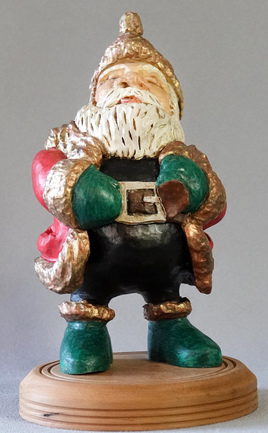Traditional Santa Figurines, Artisan Holiday Collectibles, Traditional ...