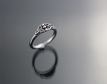 Trinity ring | Etsy