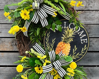 Pineapple Wreath - Etsy