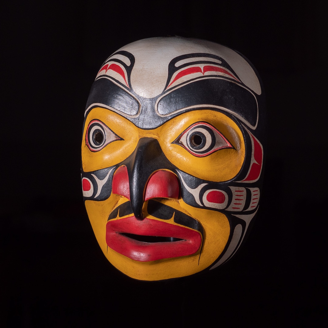 Sun Hawk Ceremonial Mask | Tsimshian Pacific Northwest Tribal Style ...