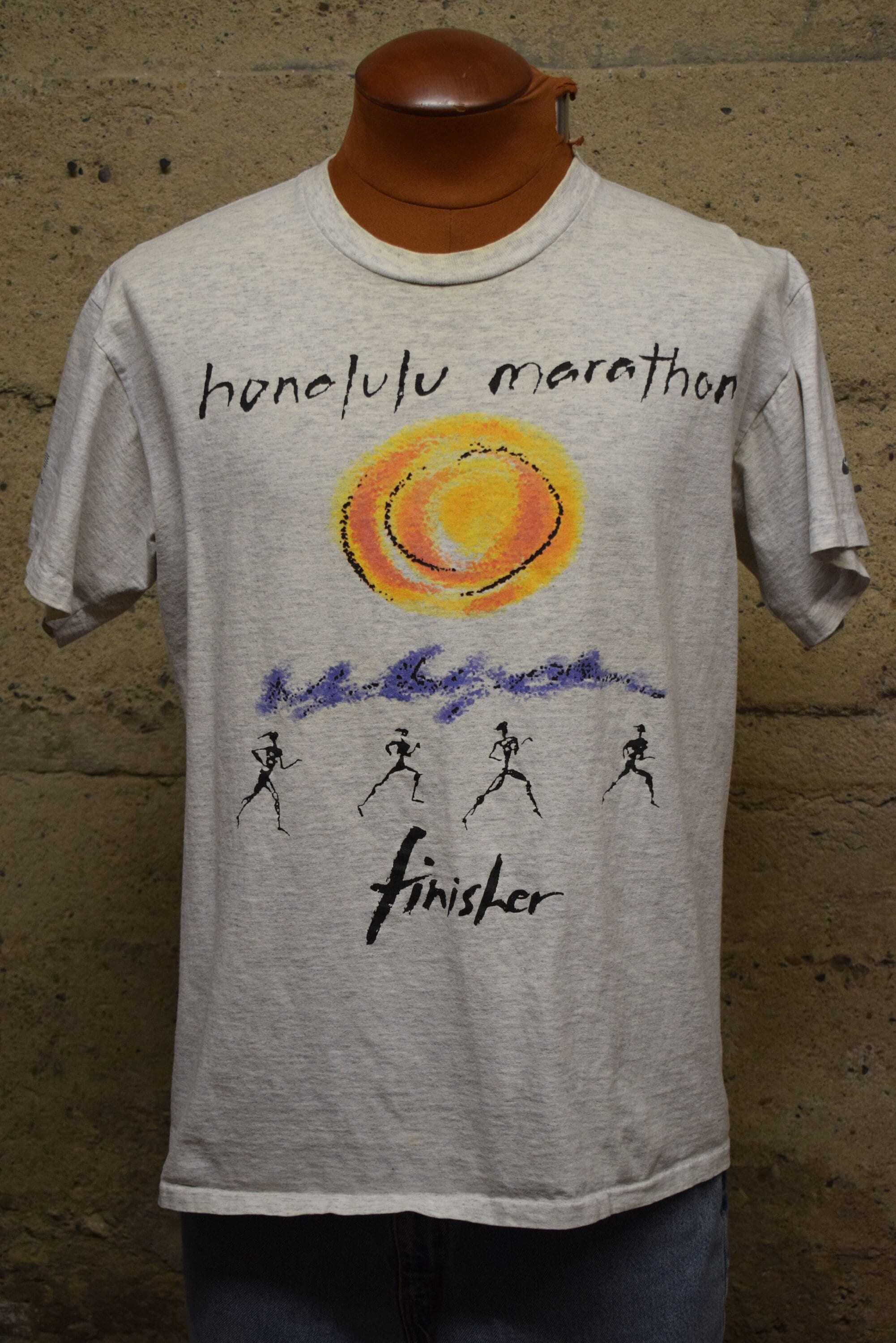 Vintage 1993 Nike Honolulu Marathon Finisher Single Stitch Vintage 1993 Nike Honolulu Marathon Finisher Single Stitch