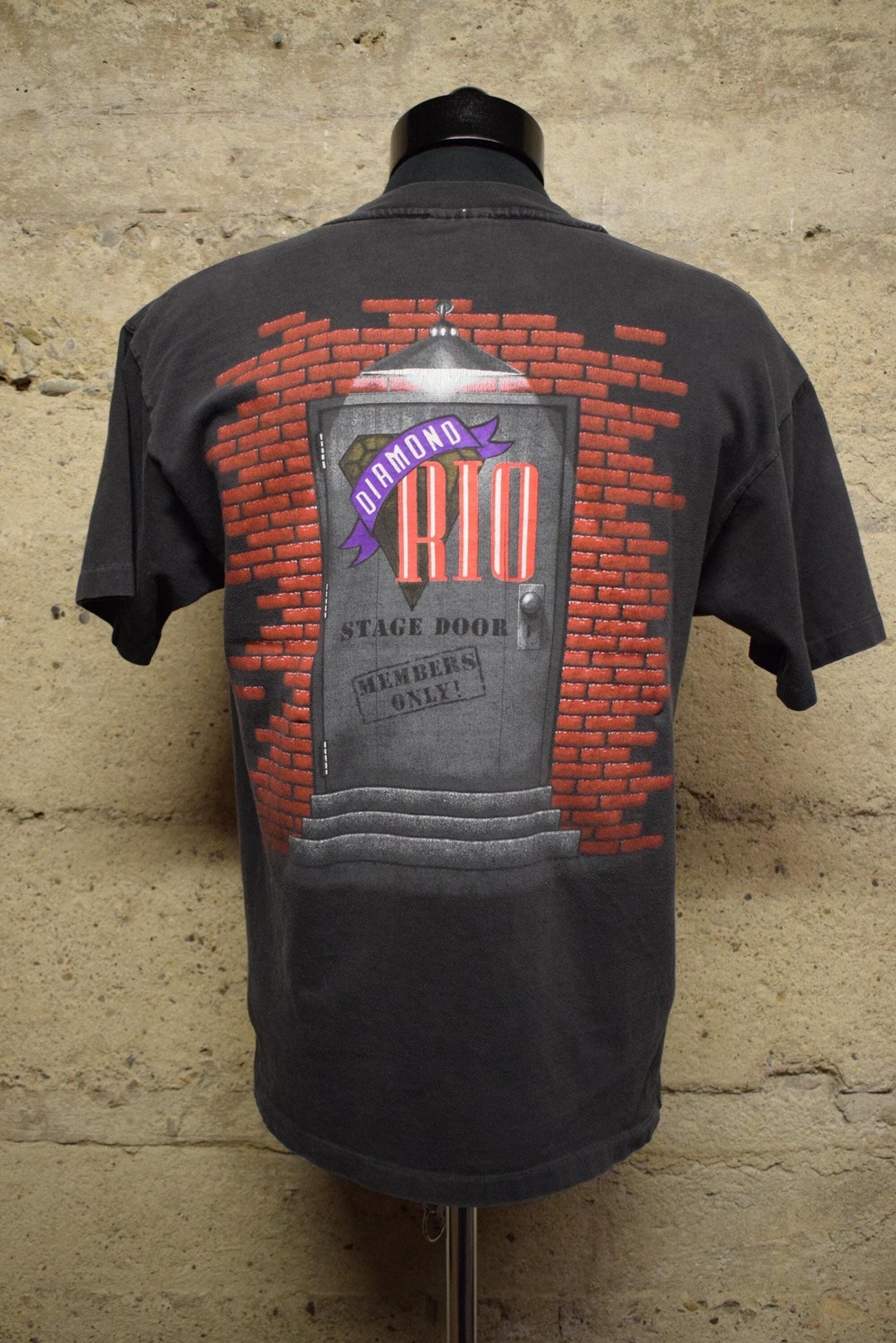 Vintage Diamond Rio Fan Club Stage Door Country Band T-shirt 90's Large ...