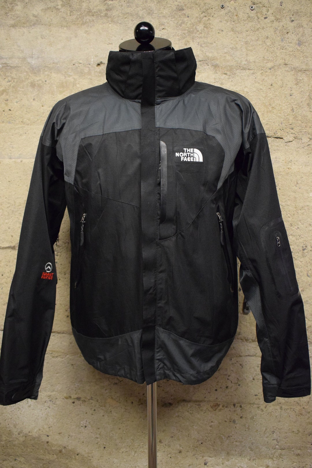The North Face Summit Series Gore-tex Shell With Inner Fleece Mountain ...