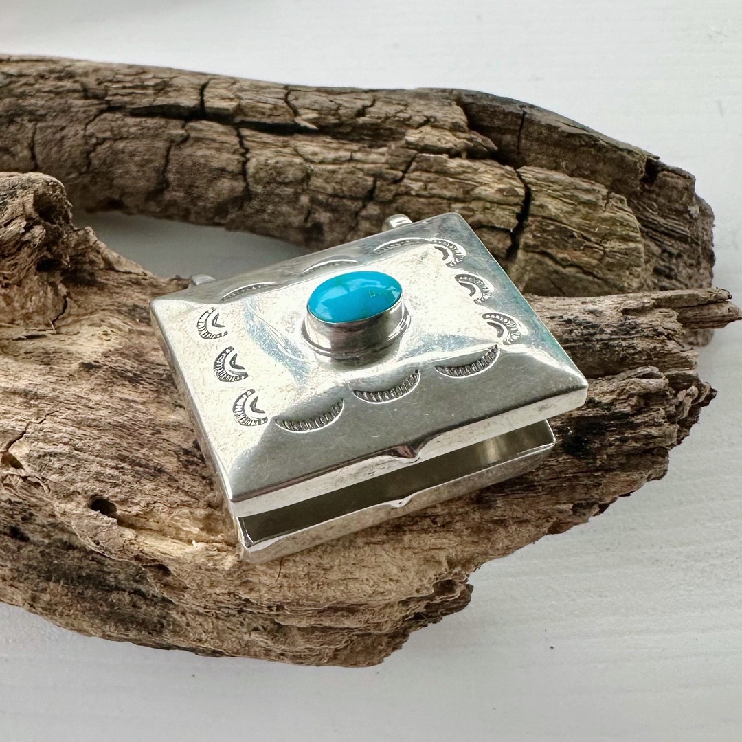 Vintage Navajo Sterling Silver and Turquoise Small Pill Box or Trinket ...