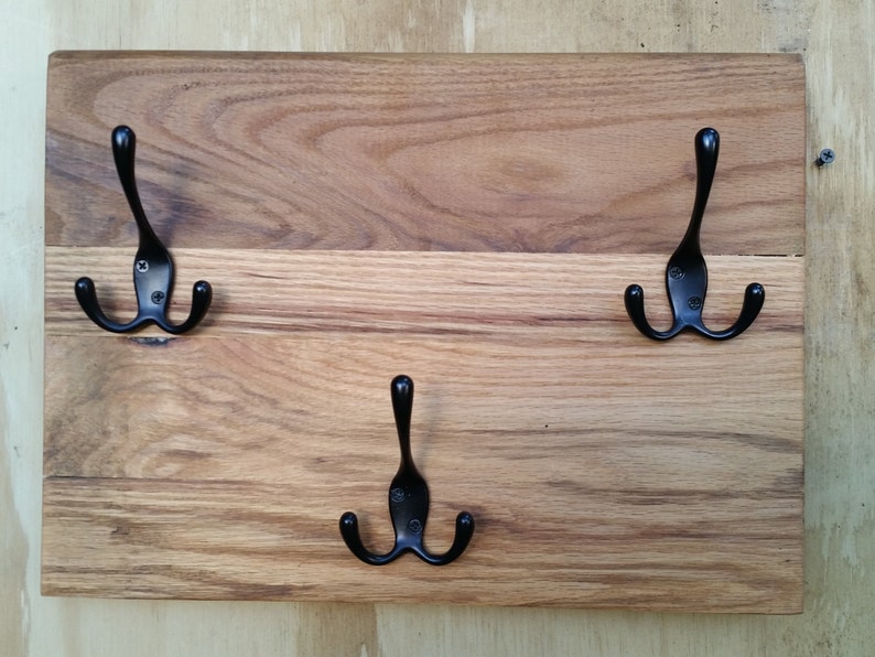 Colgador de pared madera roble sólido | Etsy