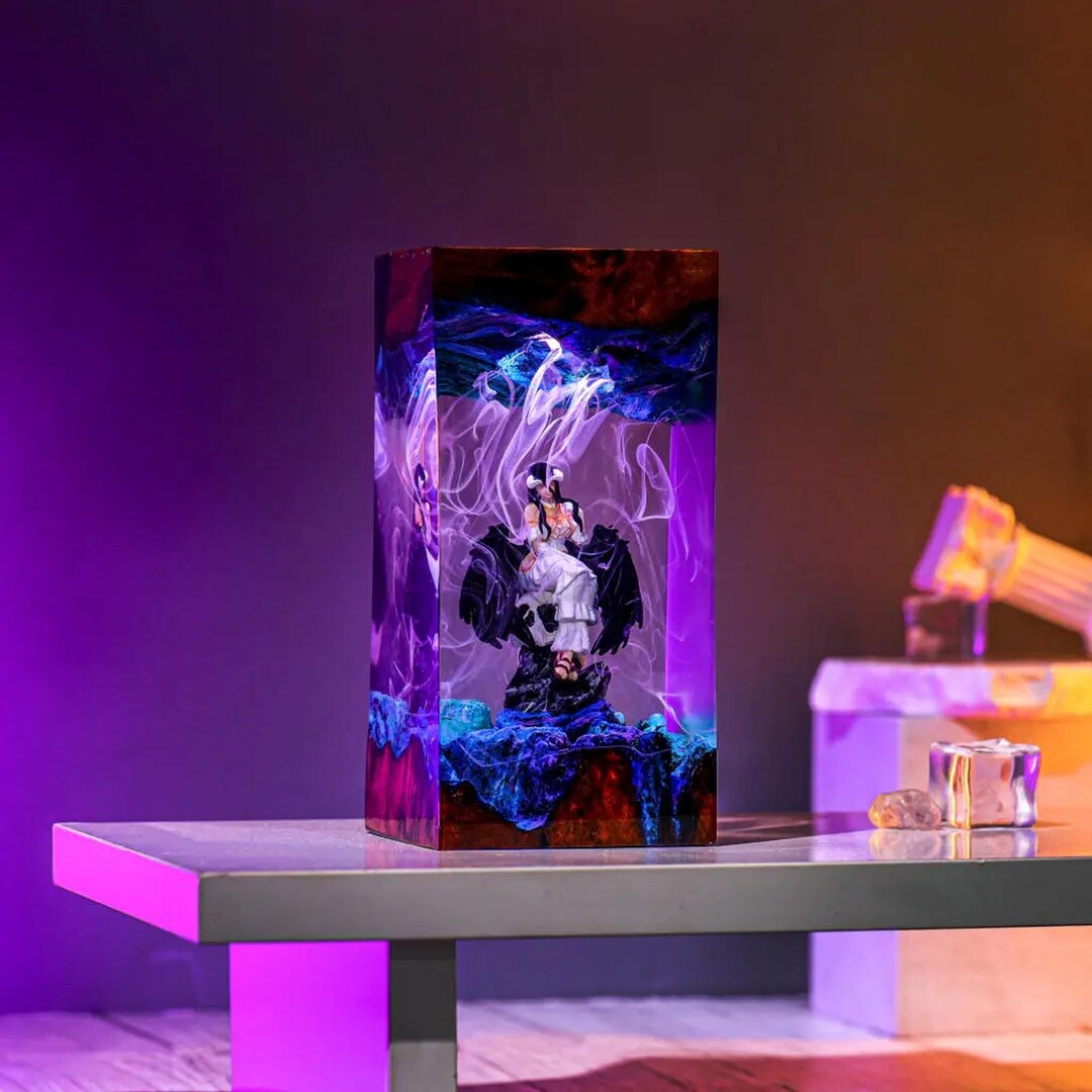 Over.lo.rd Albedo Resin Lamp, LED Movie Night Light, Premium ...