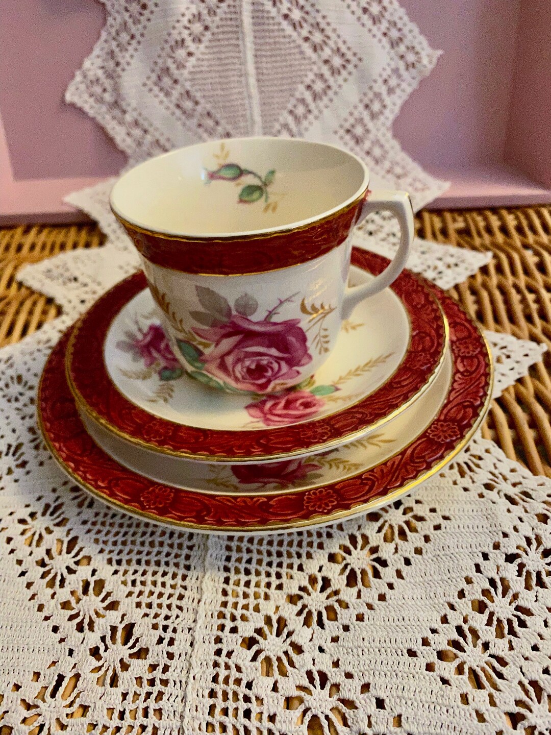 Barker Brothers Tudor Ware Bright Pink / Red Roses Tea Cup Trio - Etsy