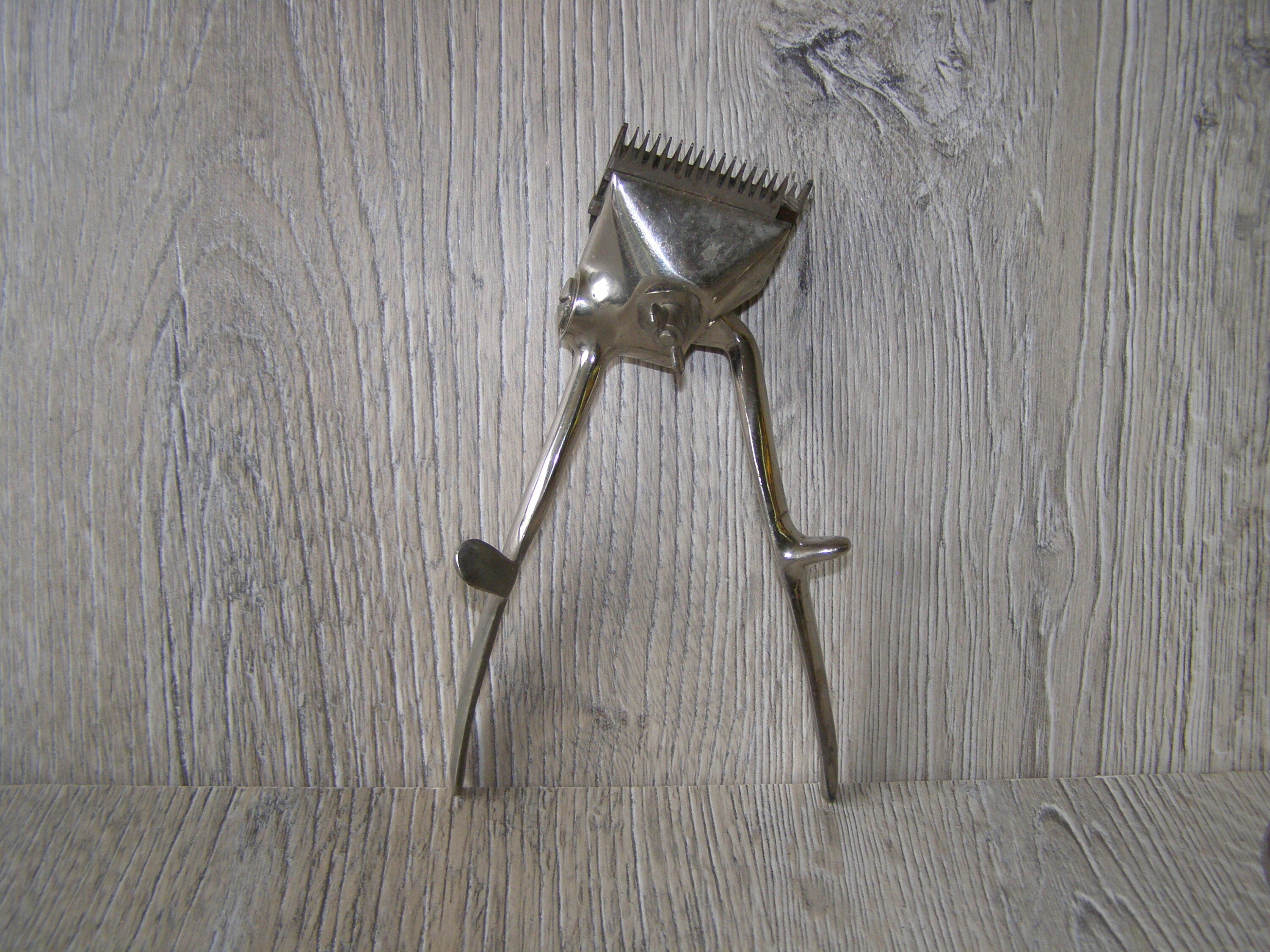 Soviet Hand Hair Clipper. Metal Hair Clipper. Hair Trimmer 60's ...
