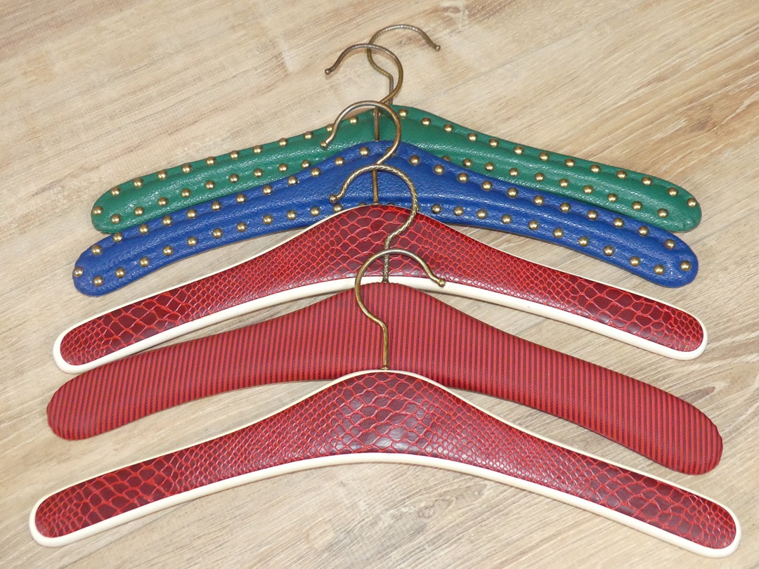 70s Coat Hangers Set of 5 Coat Hangers Vintage Retro Seventies Plastic ...