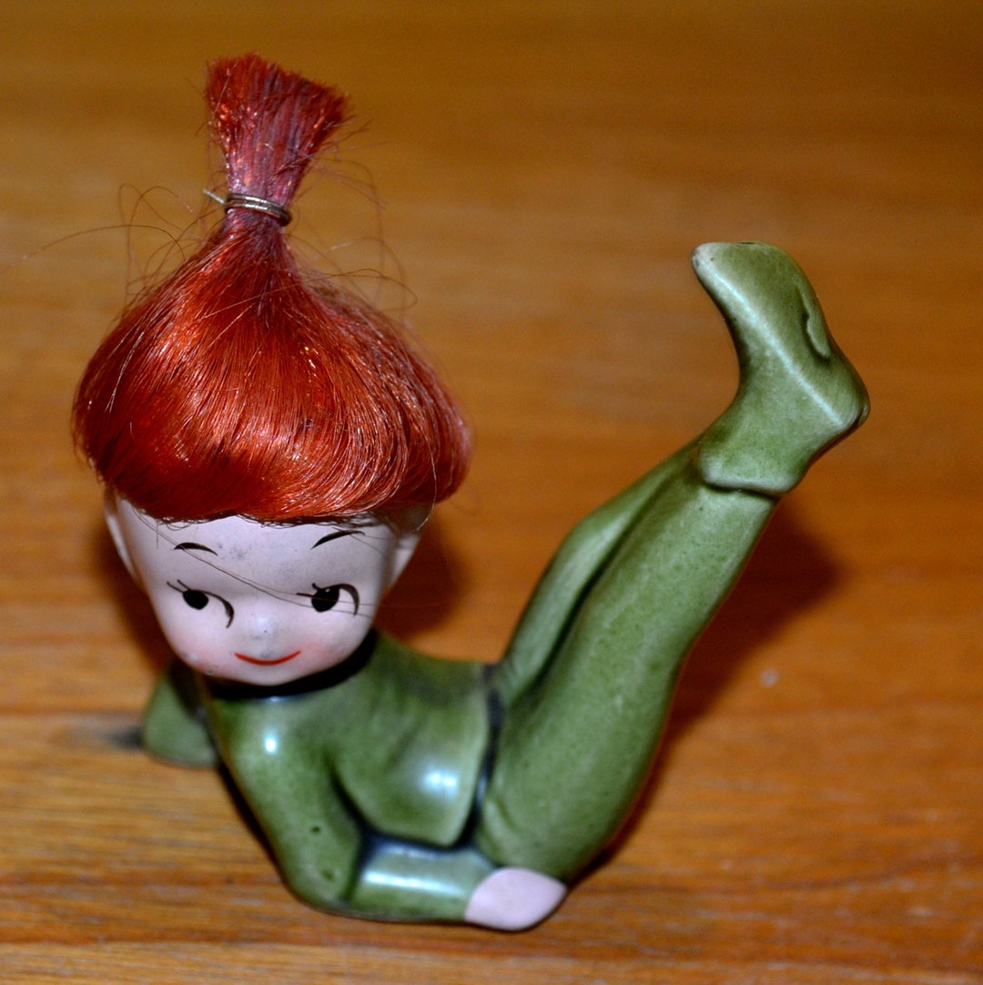 Vintage Pixi Porcelain Figure Green/red 70s Design Classic Retro Mid ...