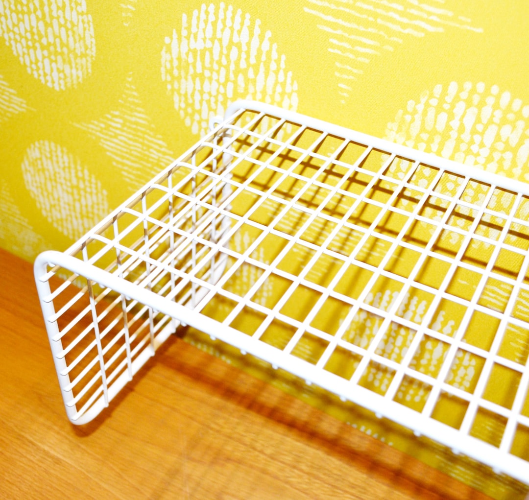 Pop Art Vintage Wall Shelf 80s White Metal Retro Mid Century Space Age ...