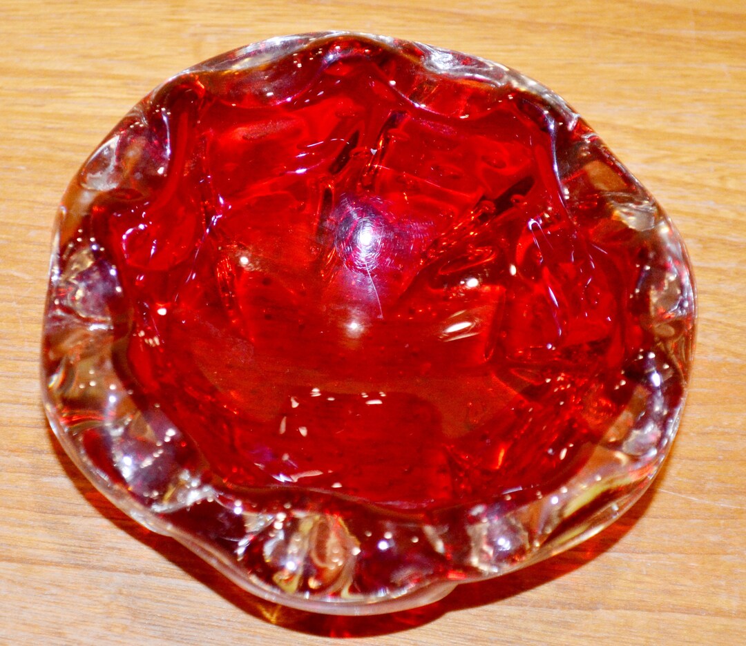 Beautiful Vintage Glass Ashtray Red 70s Ashtray Mid Century Retro Space ...
