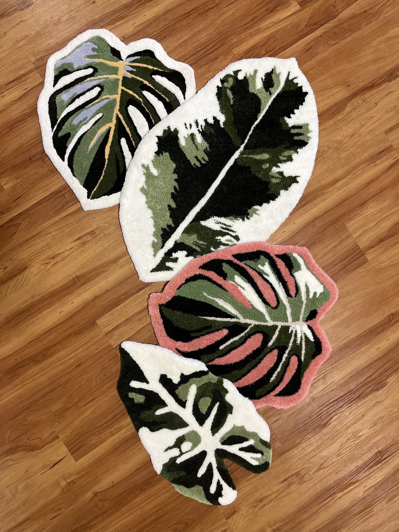 Rubber Plant Leaf Rug | Custom Tufted Rugs | Home Decor | Rahrahrugs - Etsy