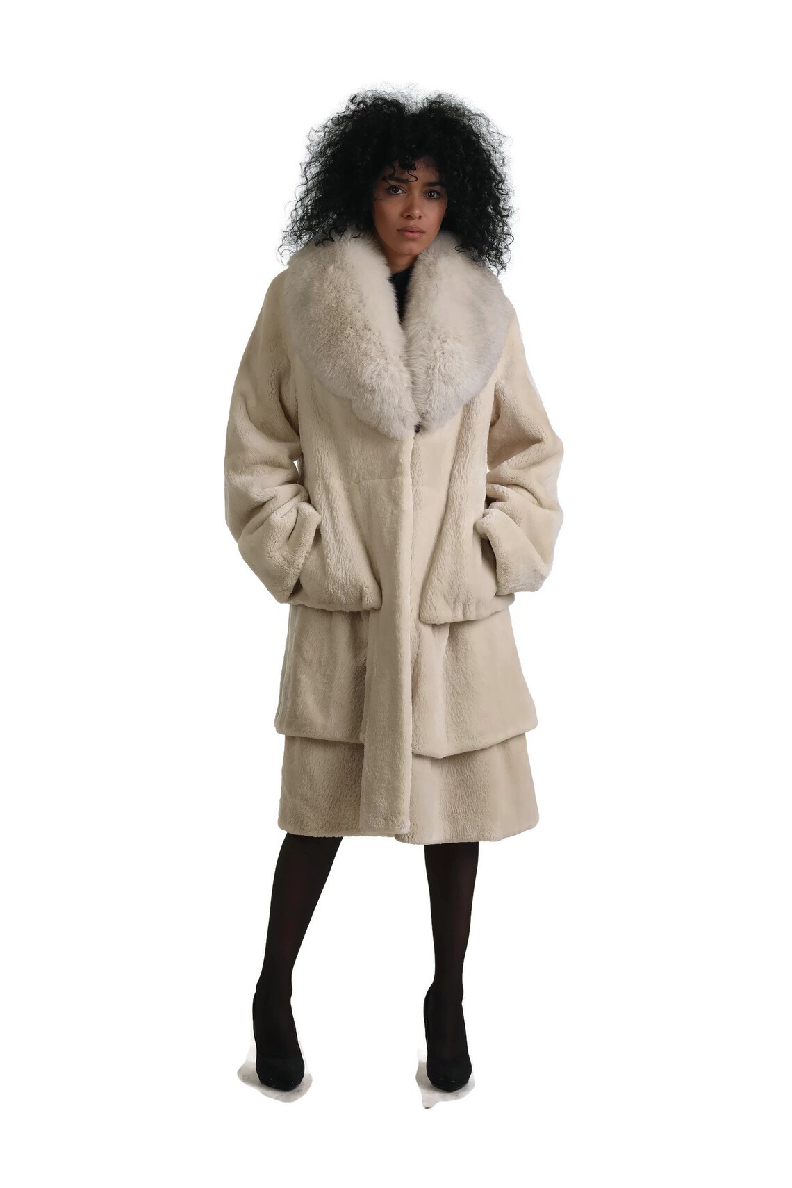 Luxury gift/ Beige Beaver fur Coat /Fur jacket full skin Knee | Etsy