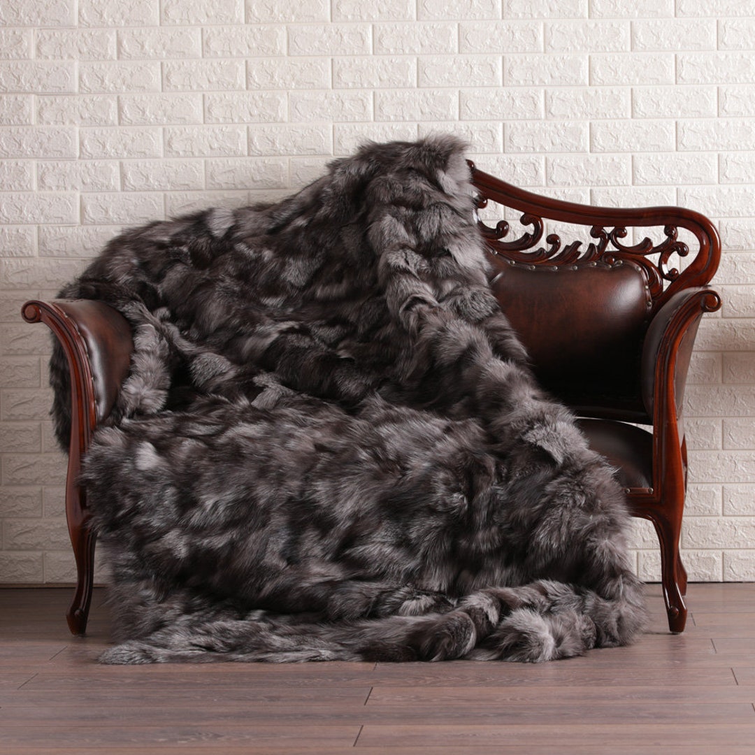 Blue Frost Fox Fur Blanket Luxury Bedding Blue Frost Fox Blanket Animal ...