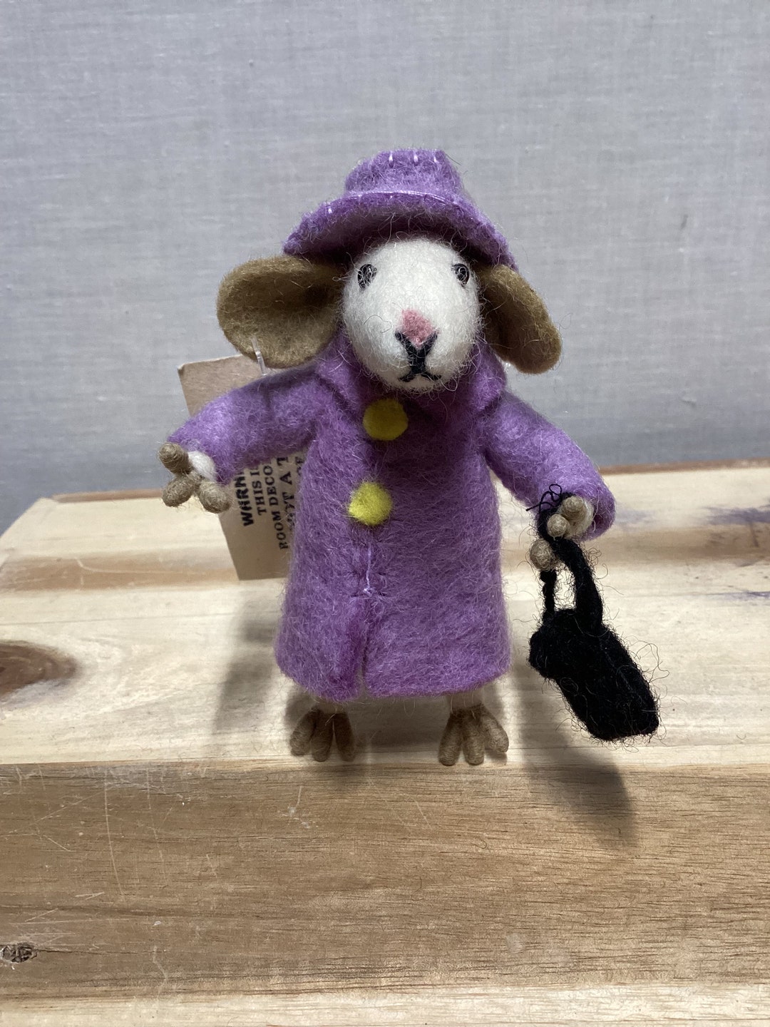 Handmade Felt Queen Grandmother Mouse Decoration With Her Black Handbag ...