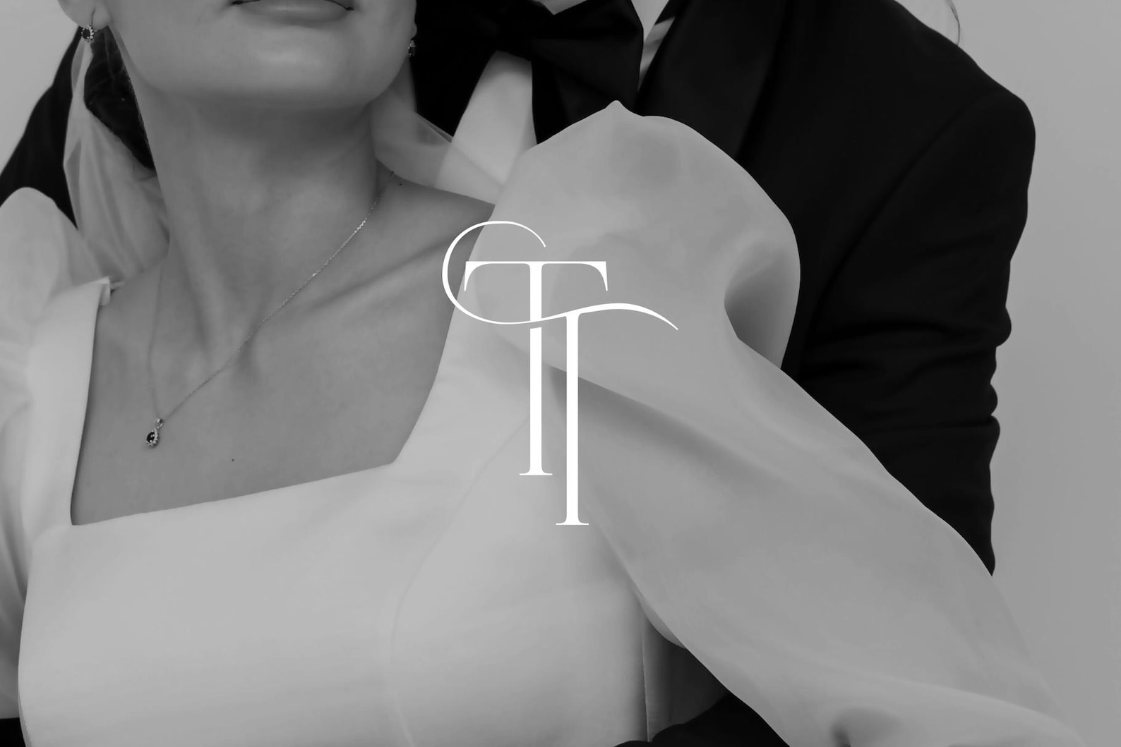 TT | Contemporary Wedding Monogram, Modern Monogram, Wedding Initials ...