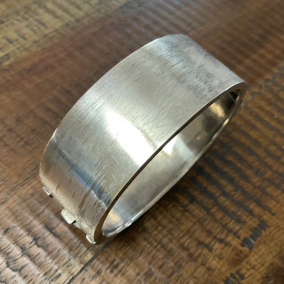 Antique Victorian Sterling Silver Hinged Cuff Bracele… - Gem
