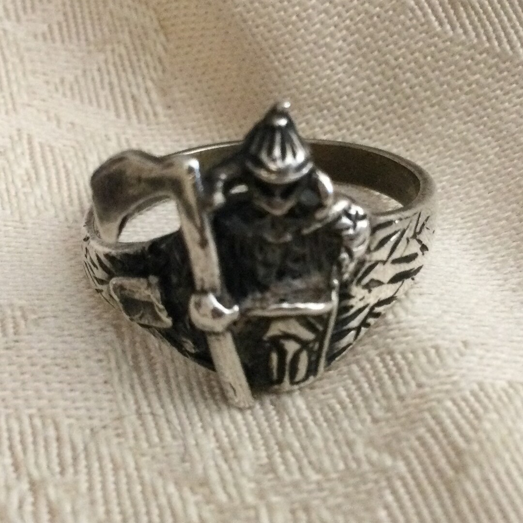 Sterling Medieval Knight Holding Weapon Ring / Size 8.5 / Sterling ...