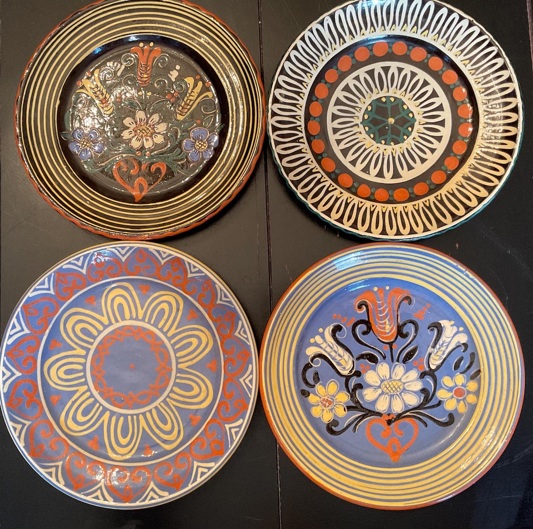 Hungarian Folk Art Vintage Plates Painted Set of 4 Different Designs ...