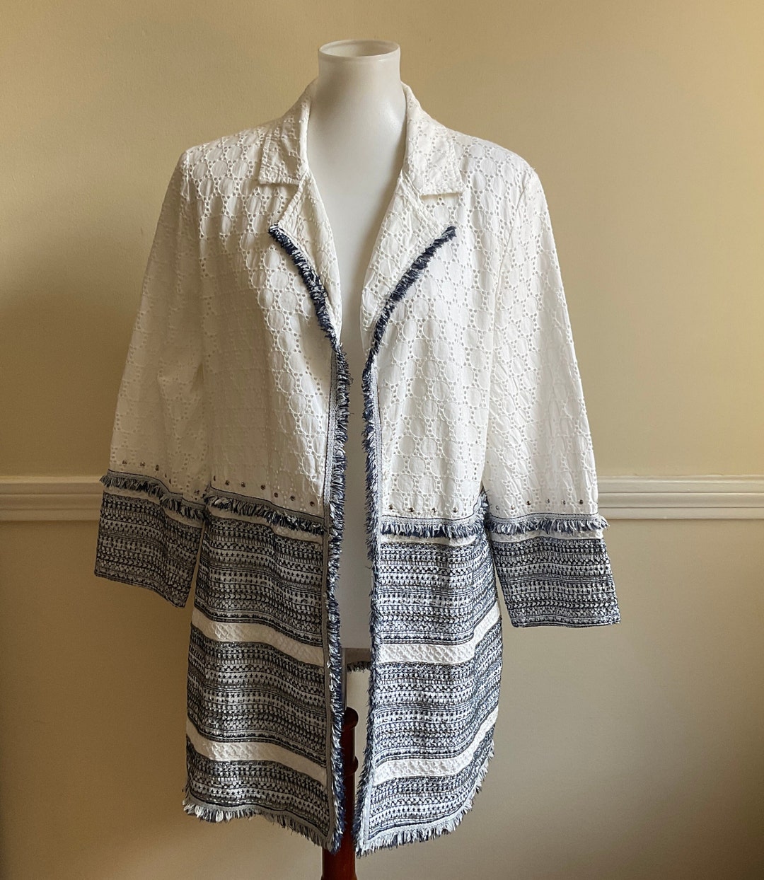 Chicos Eyelet Jacket Embroidered Fringe / Chicos White & Navy Eyelet ...