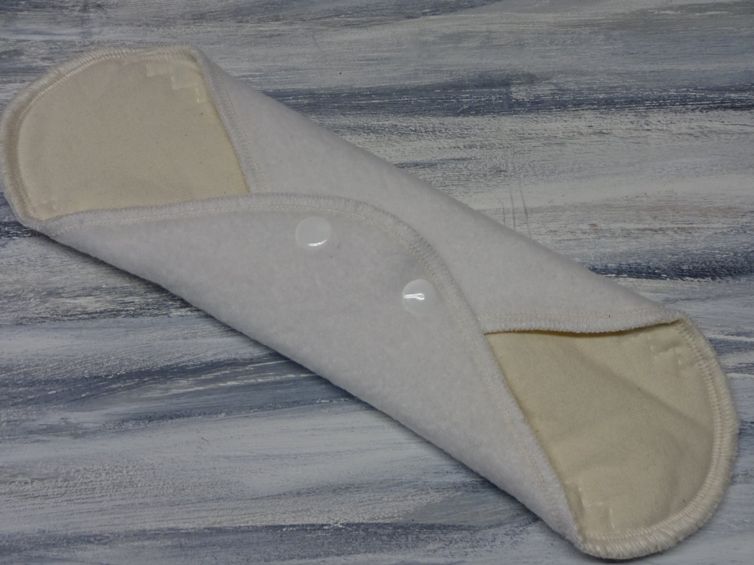 11 INCHes long cloth pad ORGANIC CLOTH PAD organic cotton Menstrual Pad