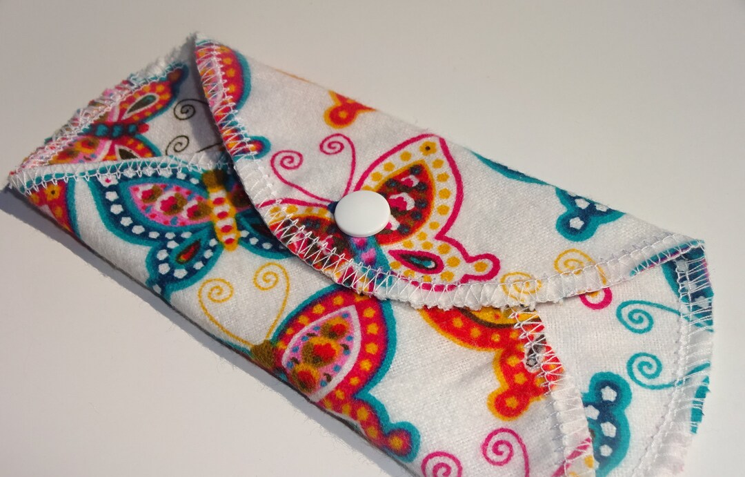 1 SINGLE REUSABLE PANTYLINER One Liner to Try It Out for Ultra - Etsy