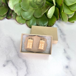 Doctor Who TARDIS Cuff Links - Laser Engraved on Maple Wood - Cufflinks ...