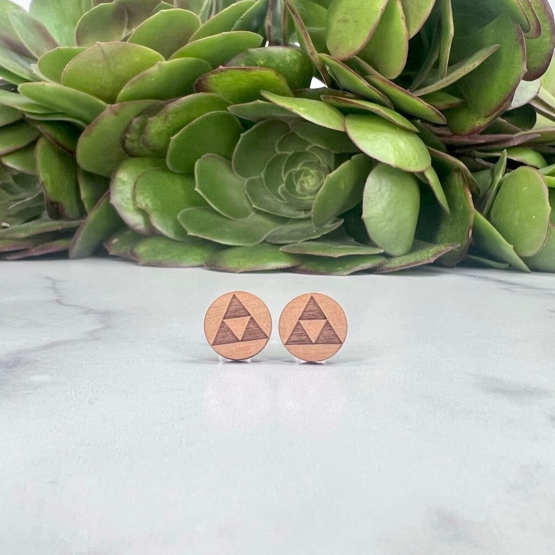 Zelda Triforce Circle Earrings - Laser Engraved on Alder Wood ...