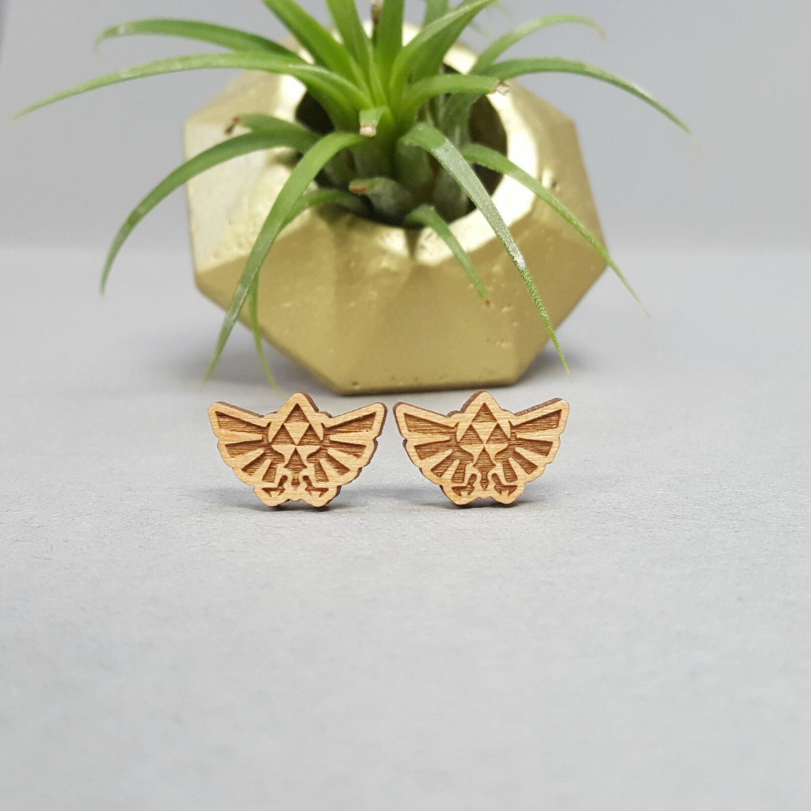 Zelda Triforce Wingcrest Earrings Laser Engraved on Alder - Etsy